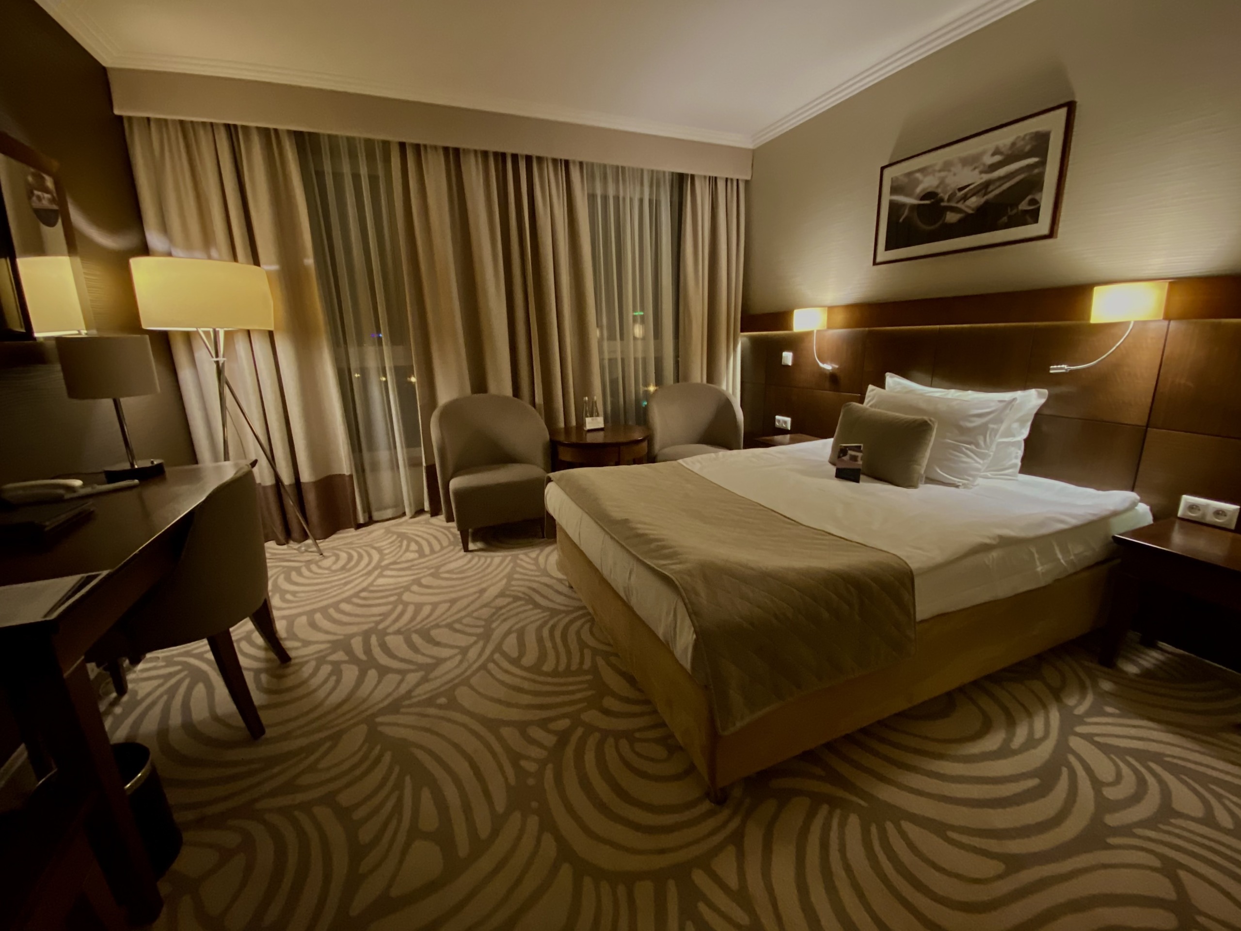 Entenda a diferença entre walk-in e check-in no motel